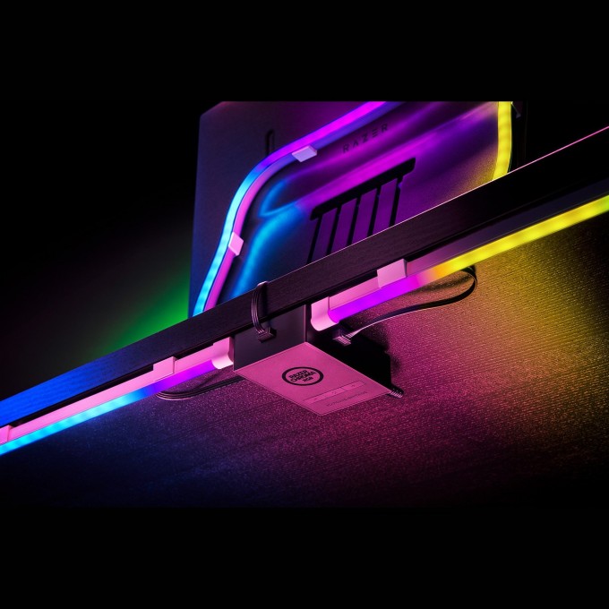 RAZER Chroma Light Strip Expansion Kit Razer Chroma Light Strip ...
